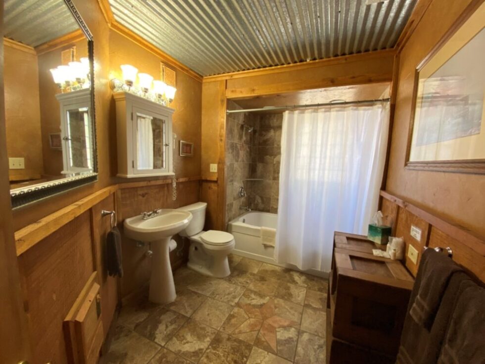 Accommodations - Flying L Ranch Resort